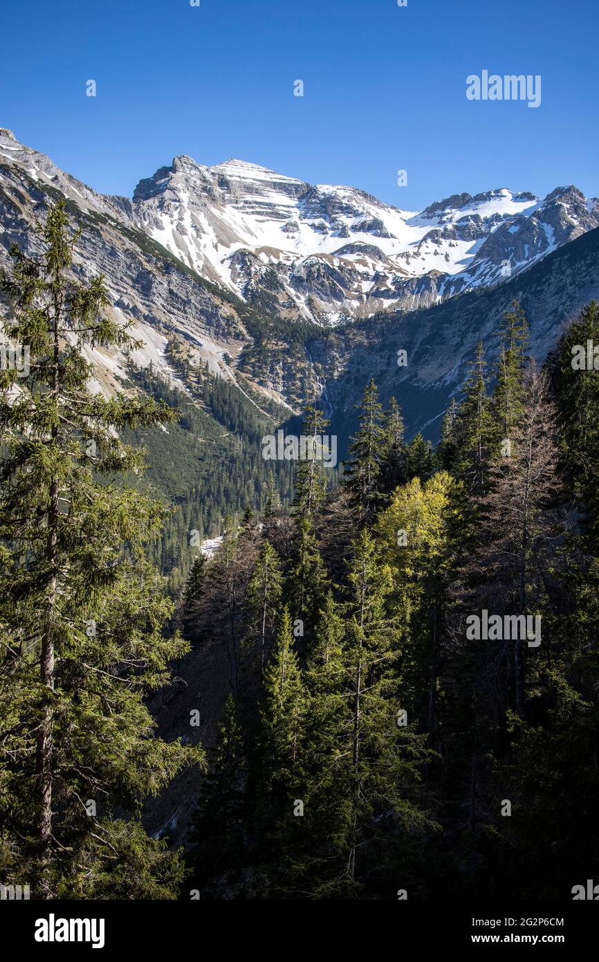 Soiernspitze peak hi-res stock photography and images - Alamy
