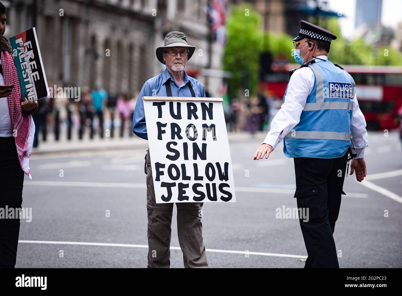 Palestine police force and poster hi-res stock photography and images ...