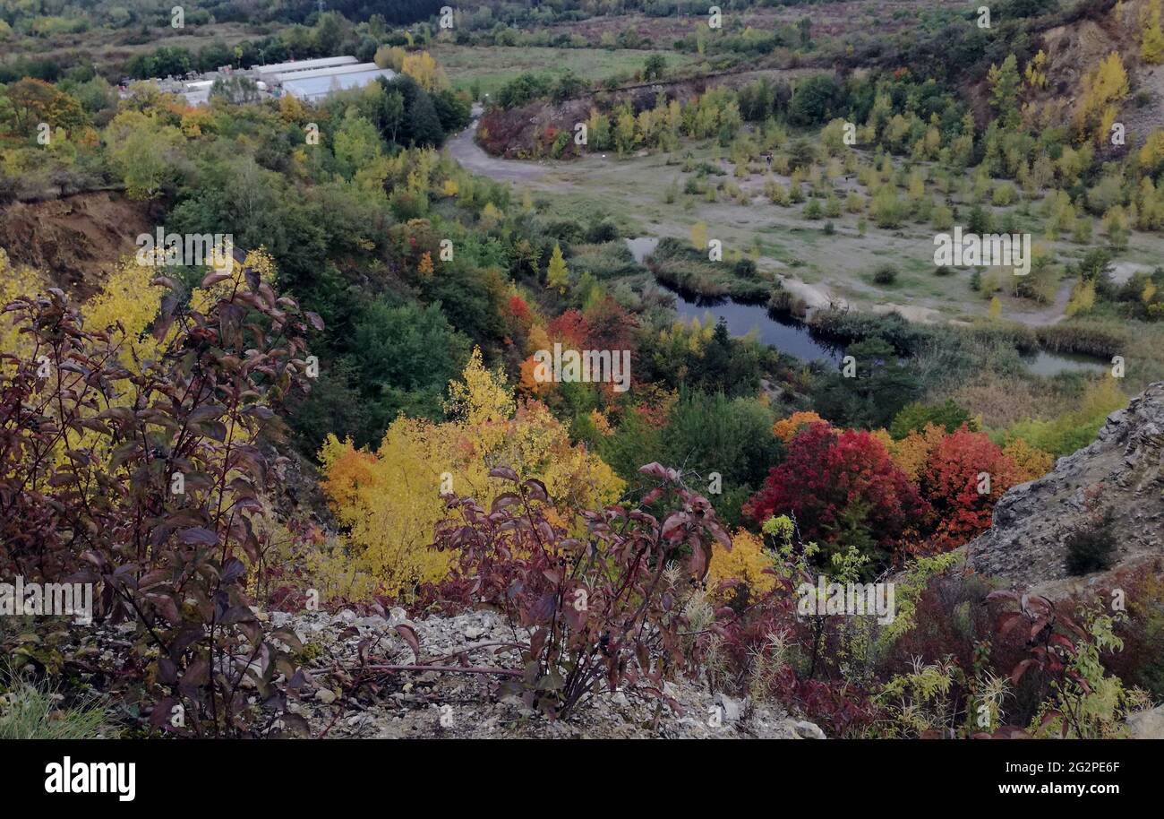 Quarry limestone lake forest hi-res stock photography and images - Alamy