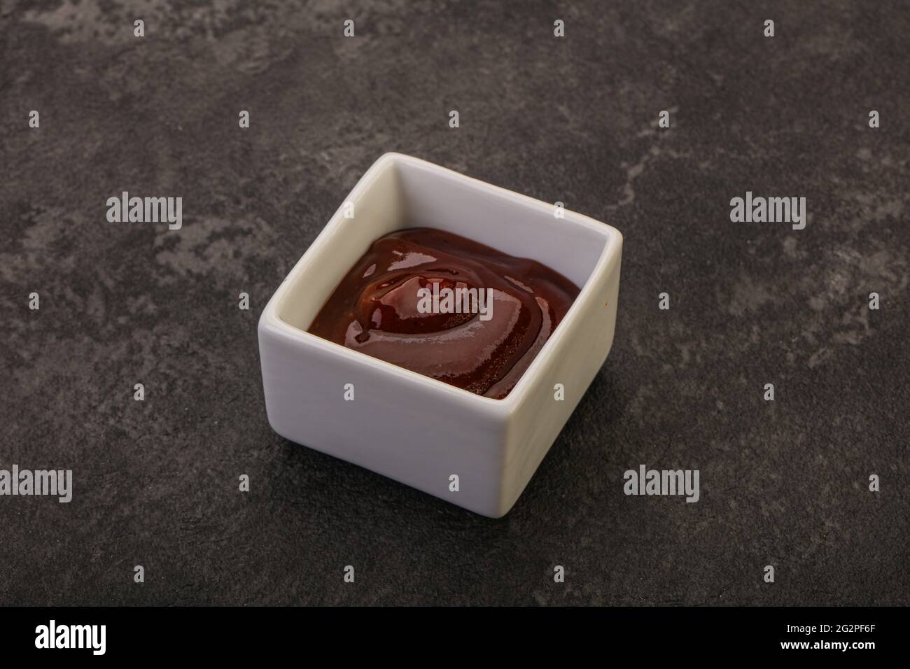 Traditional tomato Barbicue sauce in the bowl Stock Photo - Alamy