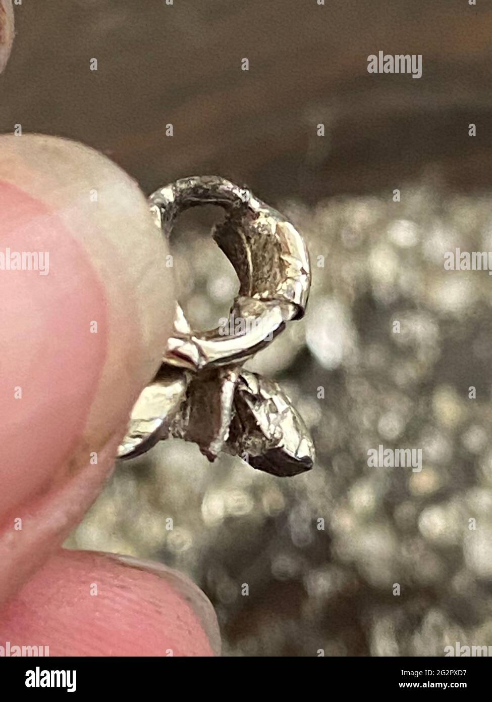 Platinum plating hi-res stock photography and images - Alamy