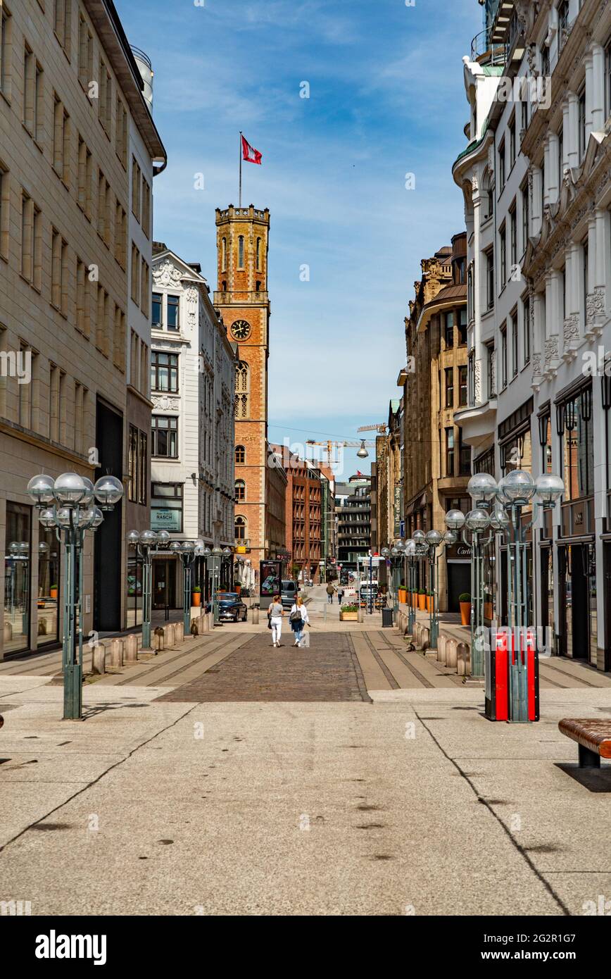 Street view Neuer Wall in Hamburg - CITY OF HAMBURG, GERMANY - MAY 10 ...
