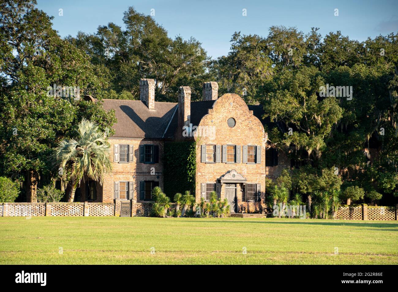 The Middleton Place house made of brick Stock Photo - Alamy