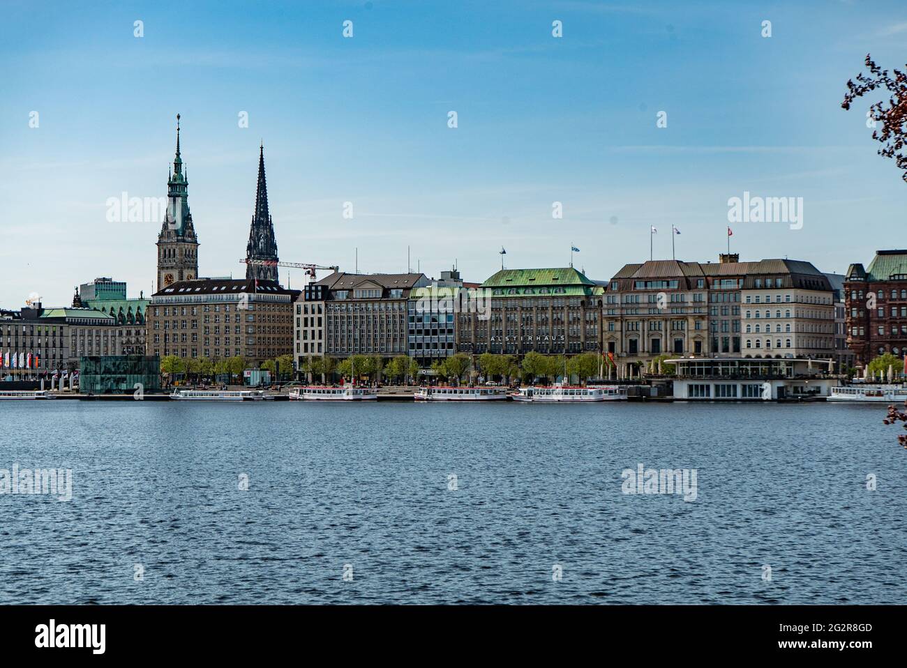 Hamburger alster panorama hi-res stock photography and images - Alamy