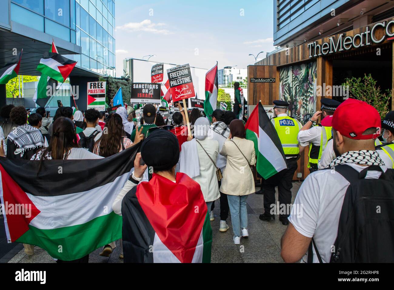 Westfield white city outside hi-res stock photography and images - Alamy