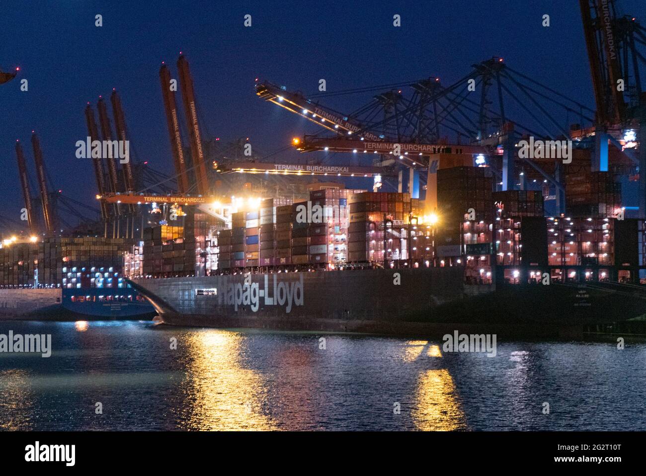 Container Terminal Burchardkai in the Port of Hamburg by night - CITY ...