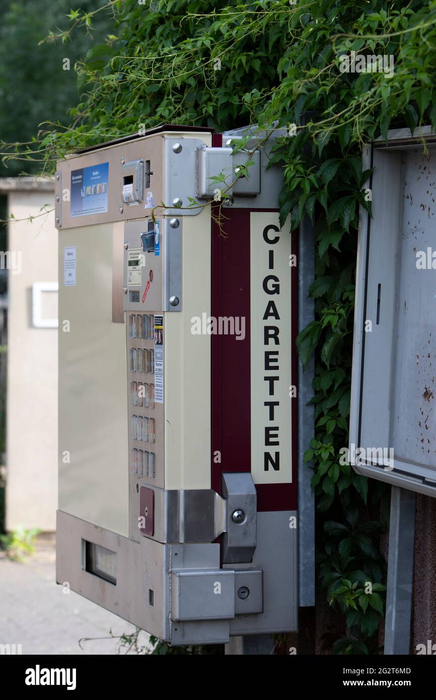 Huerth, NRW, Germany, 06 12 2021, modern cigarette machine attached to ...