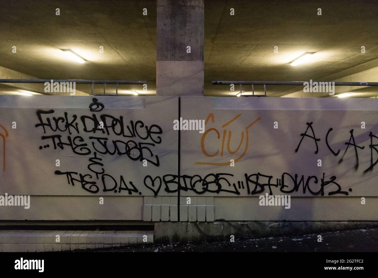 Anti police graffiti hi-res stock photography and images - Alamy