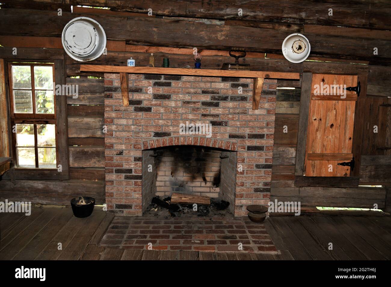 Inside the log cabin Stock Photo - Alamy