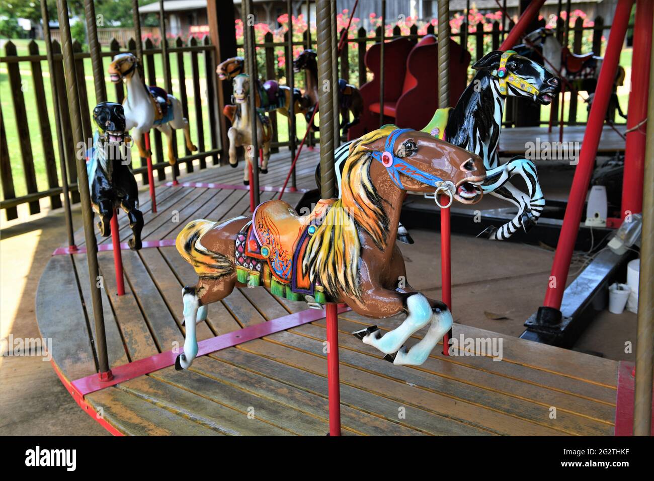 Merry go round horses hi-res stock photography and images - Alamy