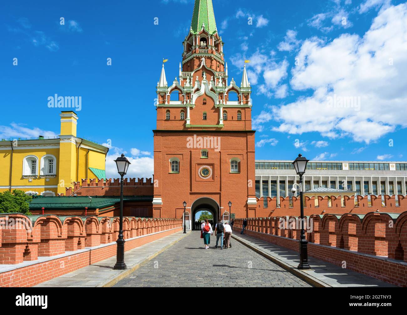 Tower bridge road history hi-res stock photography and images - Alamy