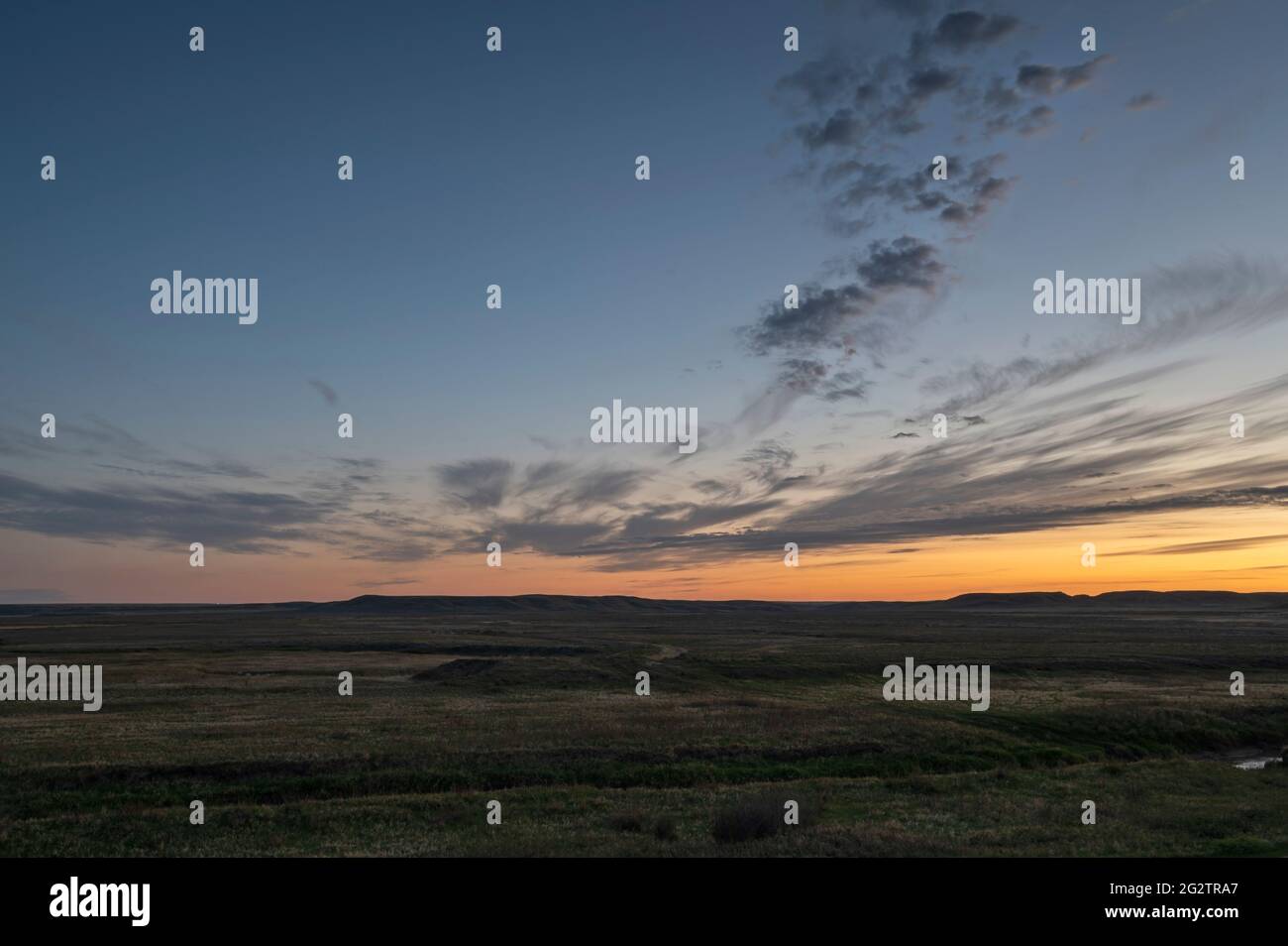 Sunrise sky in Grasslands National Park, Saskatchewan, Canada Stock ...
