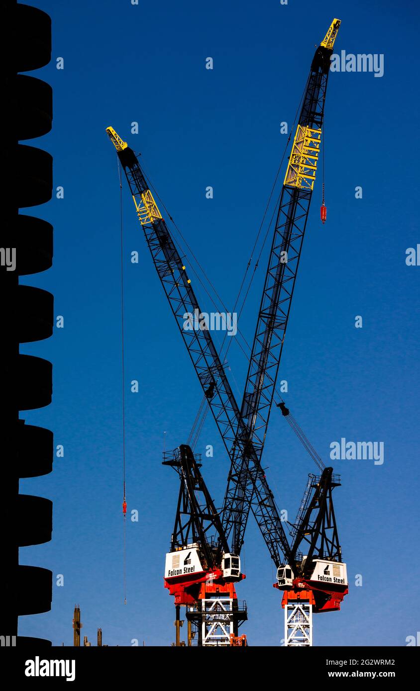 Jack Up Crane High Resolution Stock Photography and Images - Alamy