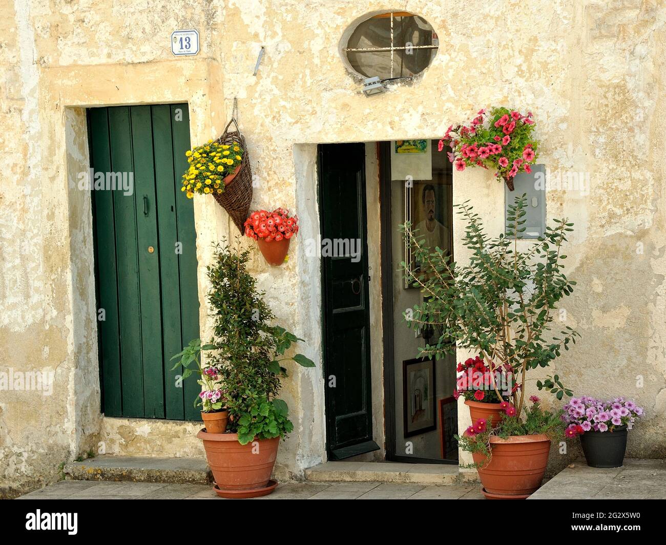 Specchia hi-res stock photography and images - Alamy