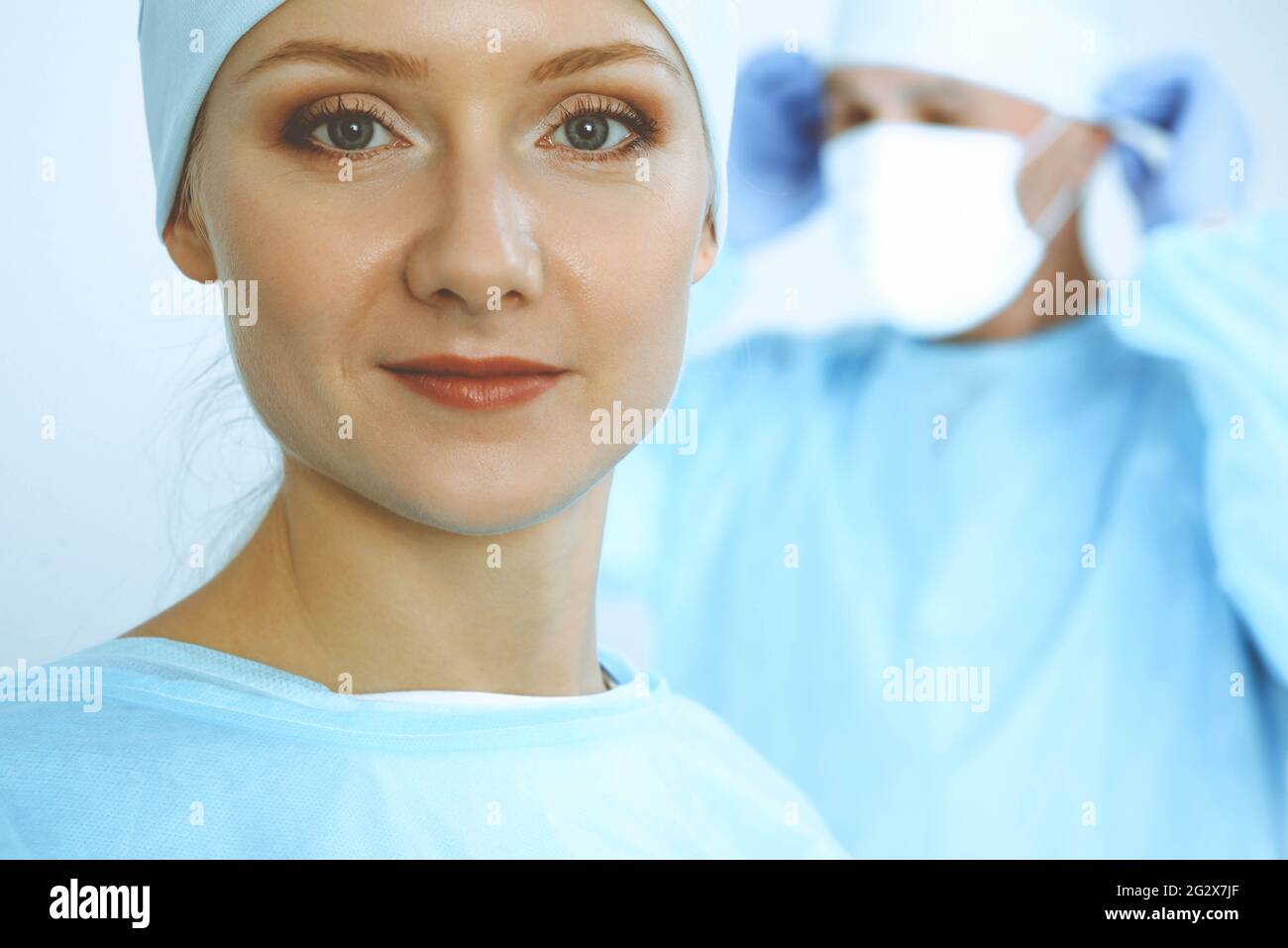 Busy emergency room covid hi-res stock photography and images - Alamy