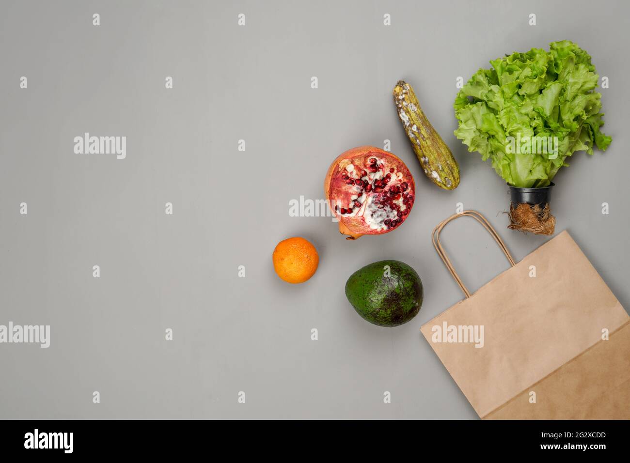 Rotten vegetables hi-res stock photography and images - Alamy