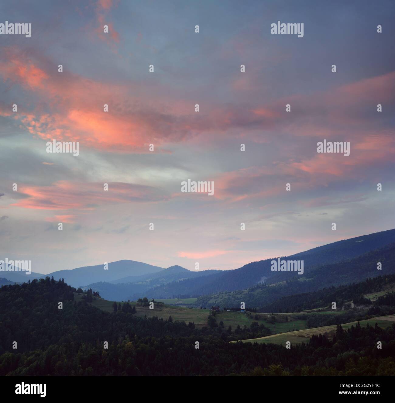 Rural dry meadows in the countryside hi-res stock photography and ...