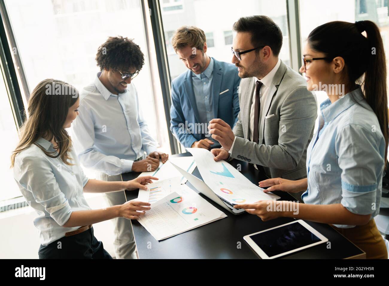 Attractive senior business woman project hi-res stock photography and ...