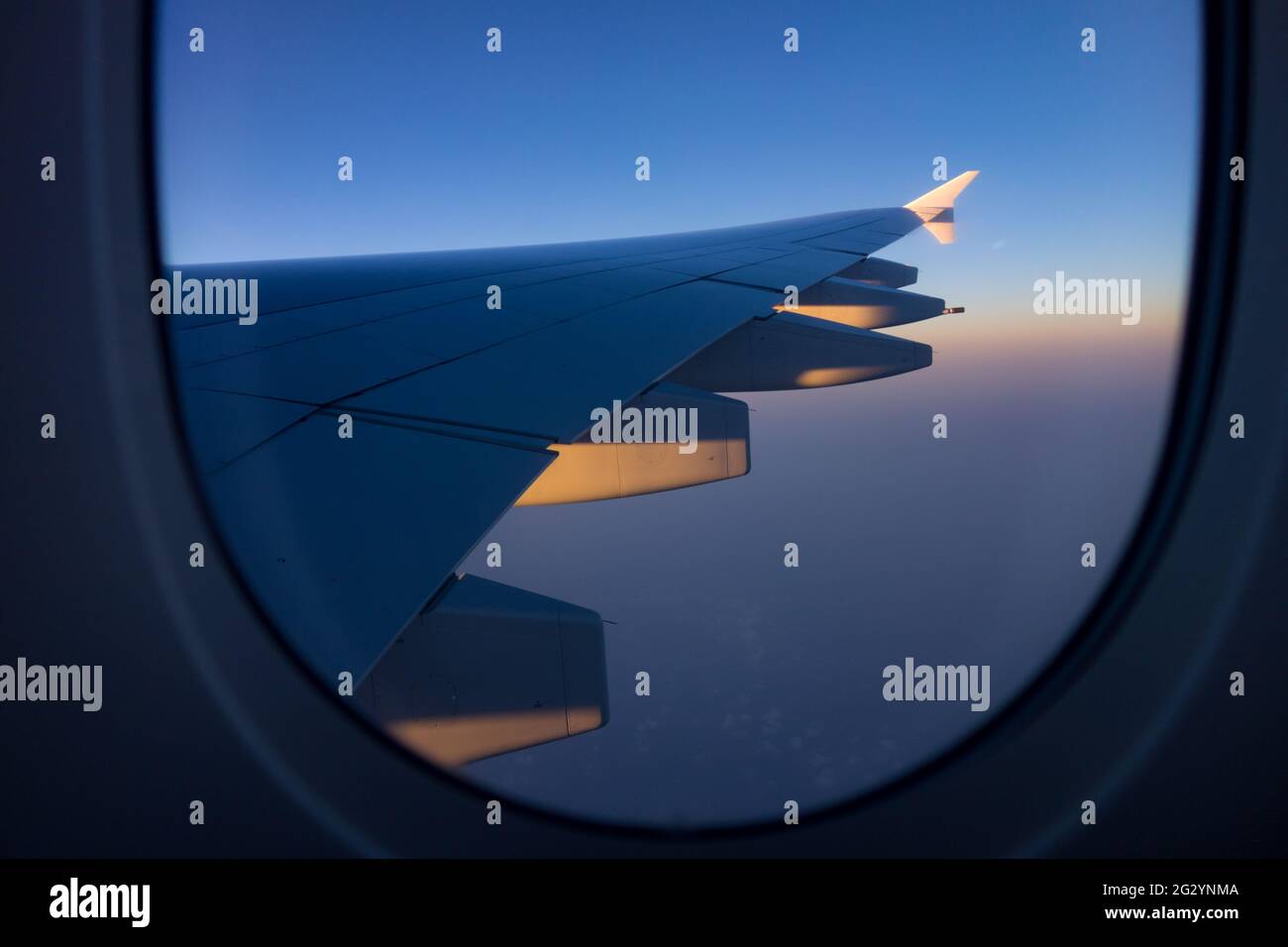Airbus a380 wing hi-res stock photography and images - Alamy