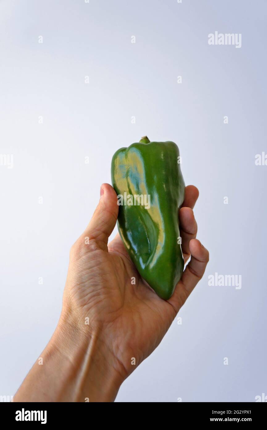 Long green pepper hi-res stock photography and images - Alamy