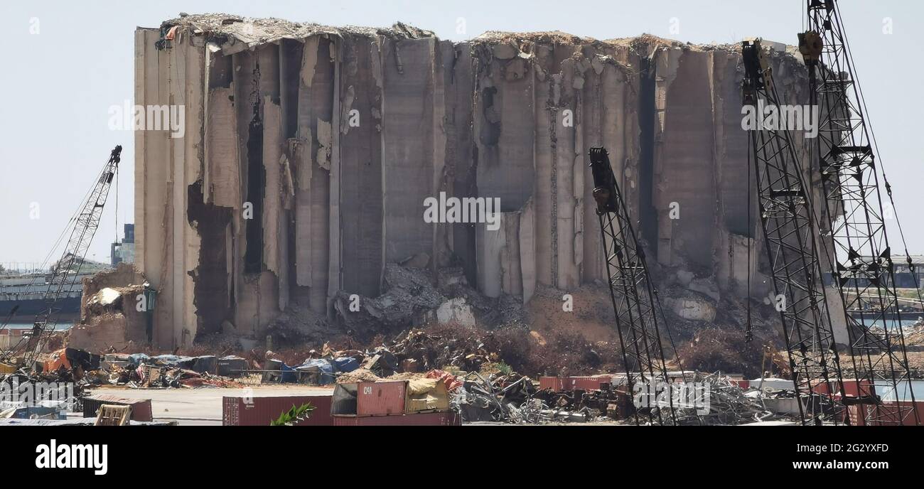 Port explosion beirut hi-res stock photography and images - Alamy