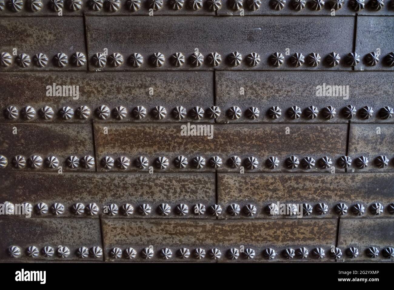 Rivet metal hi-res stock photography and images - Alamy