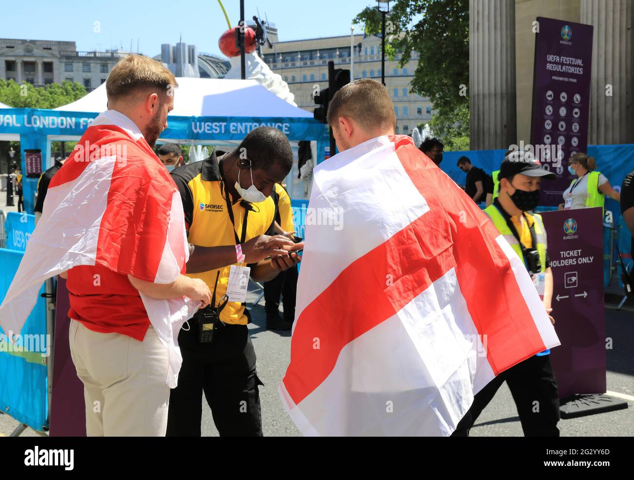 Football fan zone hi-res stock photography and images - Alamy