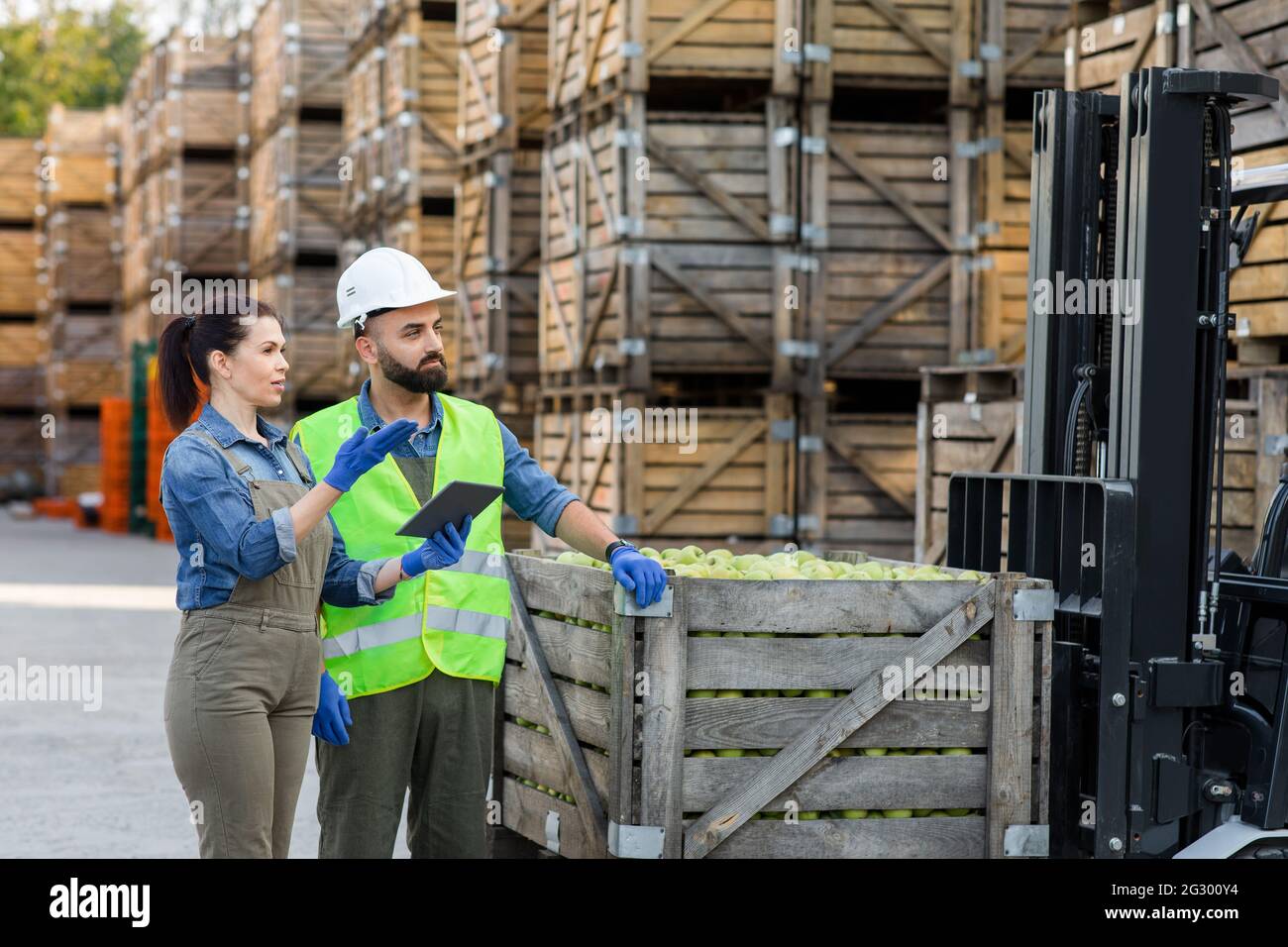 Fruit management hi-res stock photography and images - Alamy