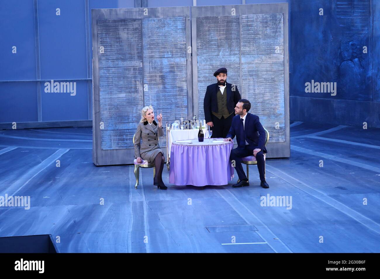 Premiere: Musical "Evita" , in den Hauptrollen Anna Gössi,Max Dollinger ...