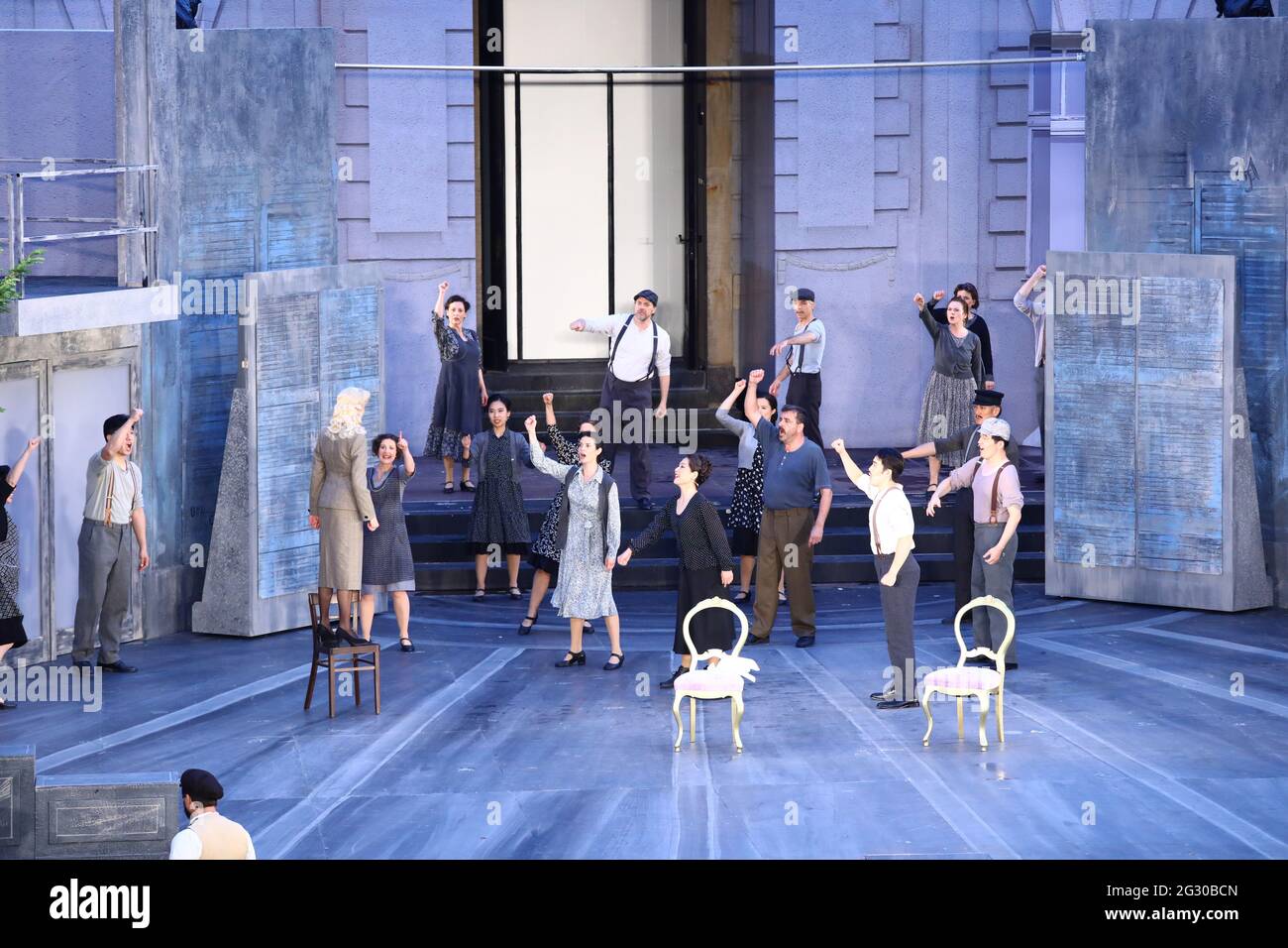 Premiere: Musical "Evita" , in den Hauptrollen Anna Gössi,Max Dollinger ...