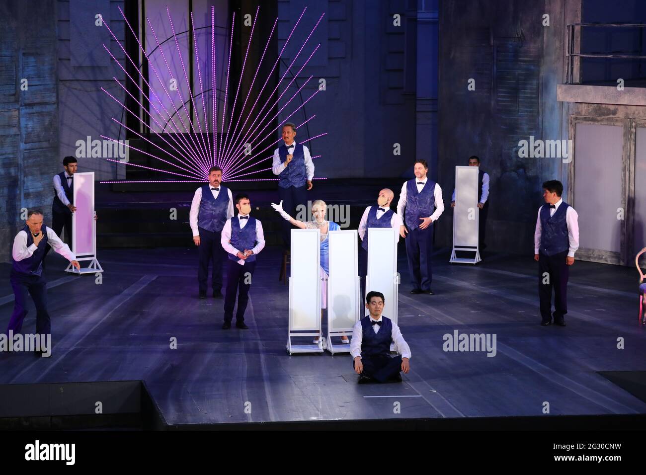 Premiere: Musical "Evita" , in den Hauptrollen Anna Gössi,Max Dollinger ...