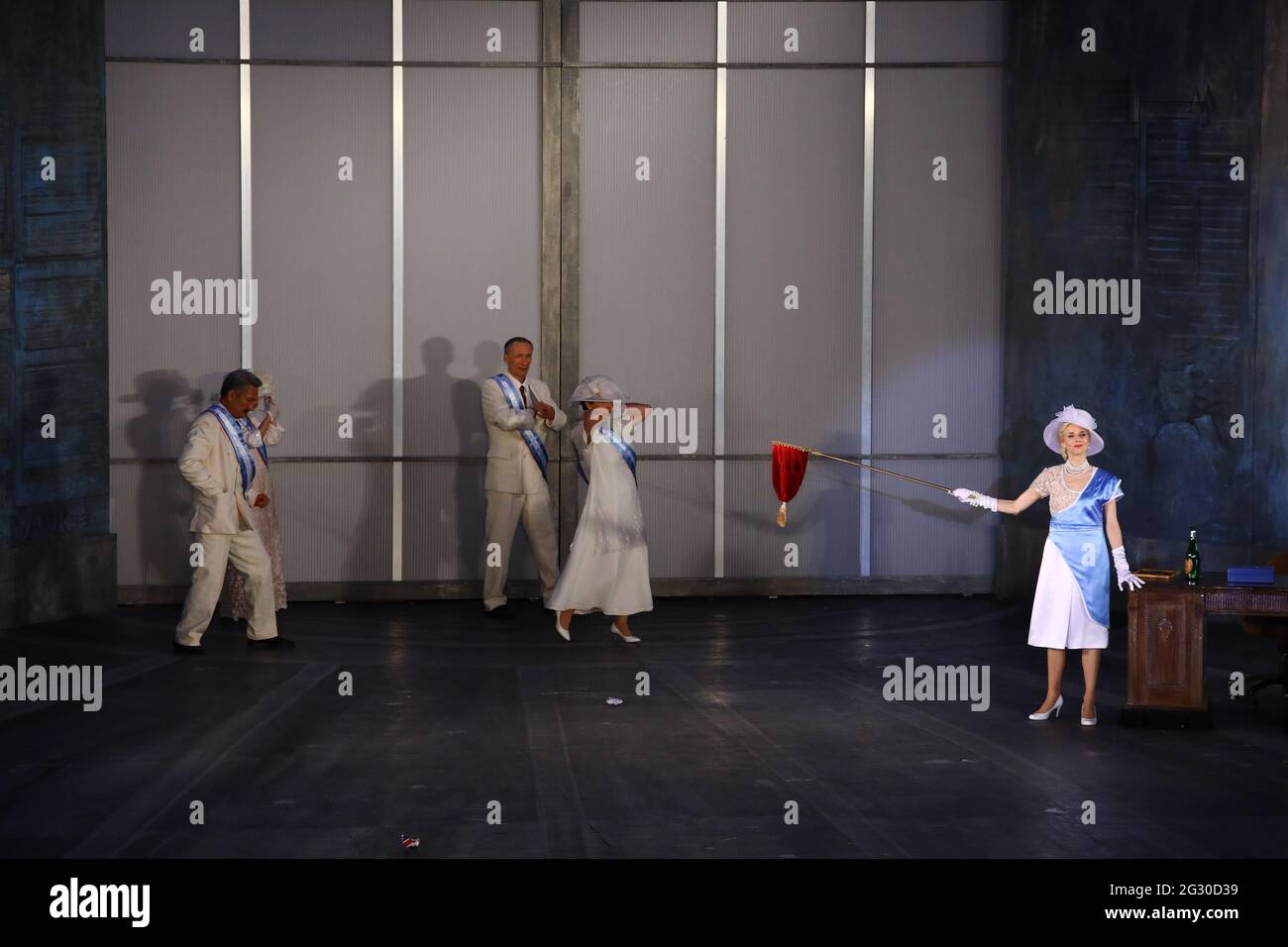 Premiere: Musical "Evita" , in den Hauptrollen Anna Gössi,Max Dollinger ...