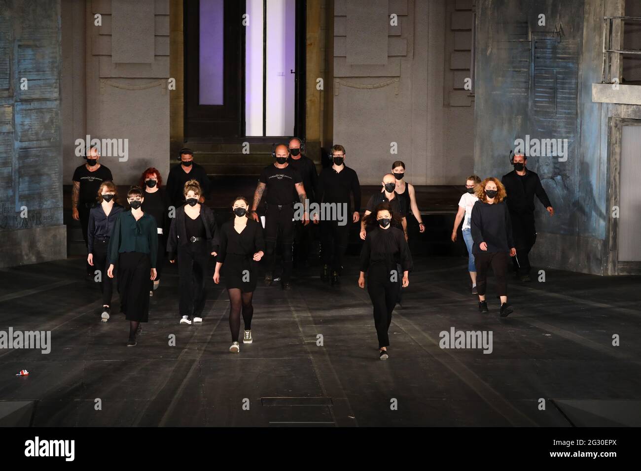 Premiere: Musical "Evita" , in den Hauptrollen Anna Gössi,Max Dollinger ...