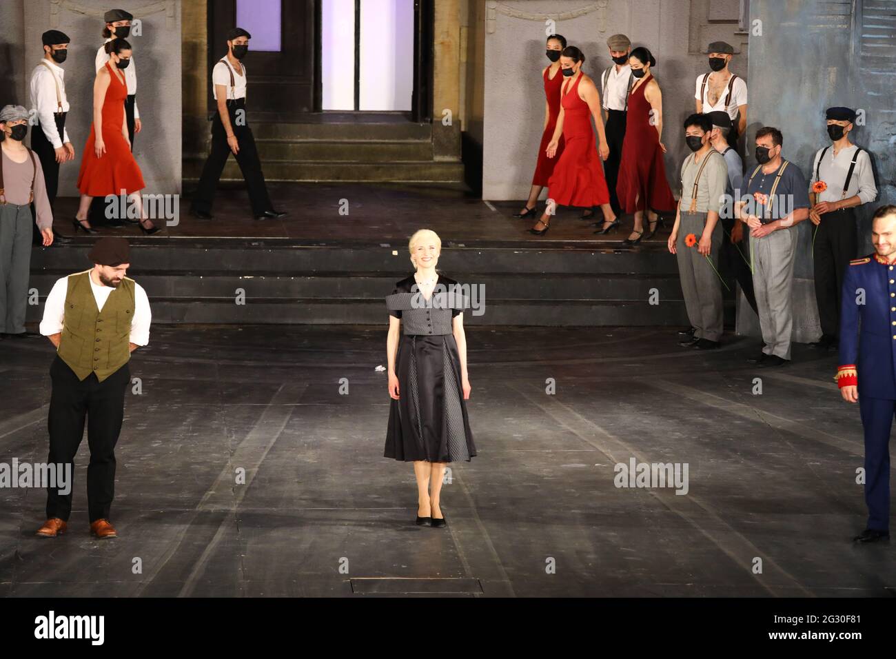 Premiere: Musical "Evita" , in den Hauptrollen Anna Gössi,Max Dollinger ...