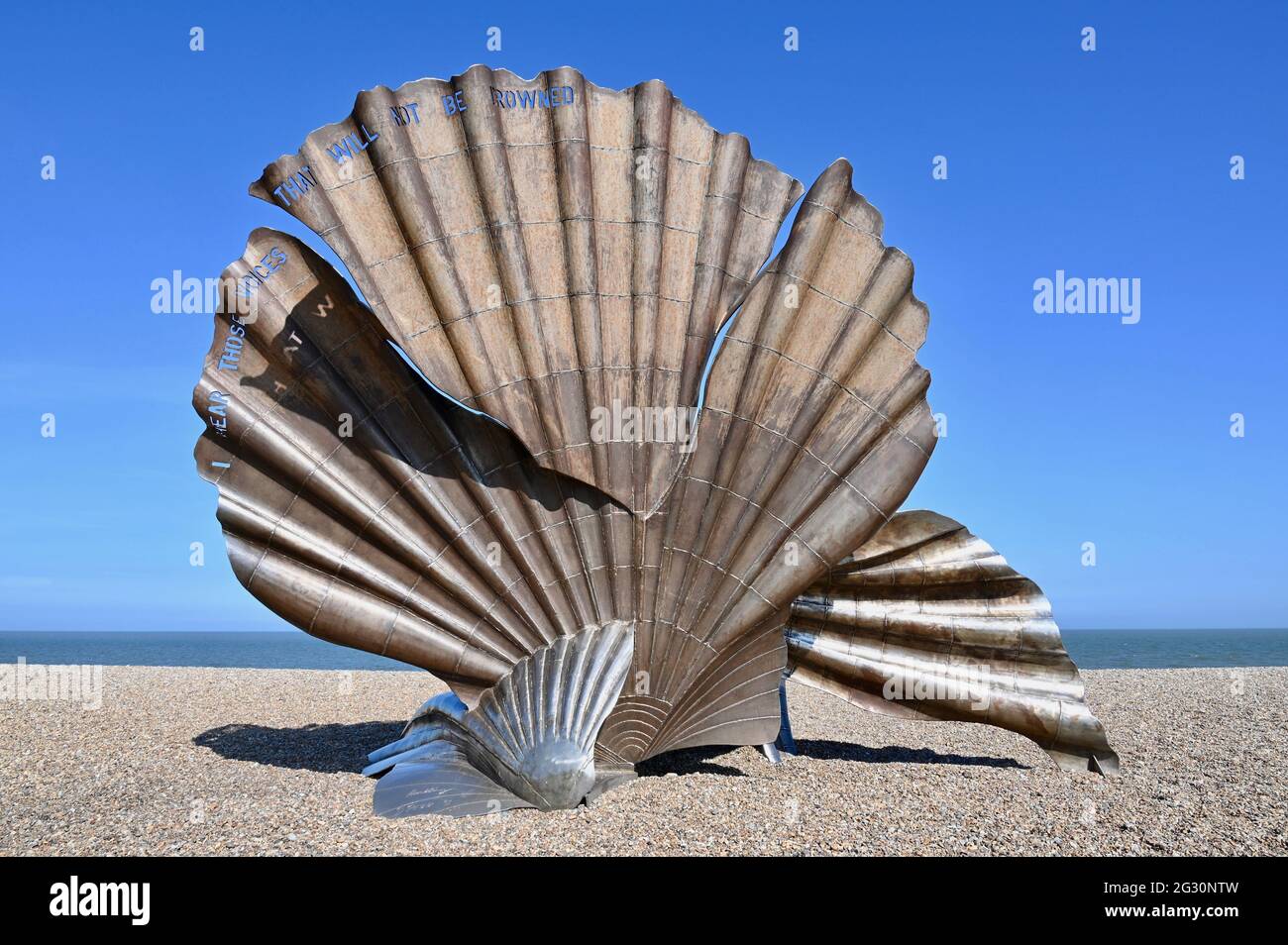 "The Scallop" by Maggi Hambling, Aldeburgh Beach, Aldeburgh, Suffolk ...