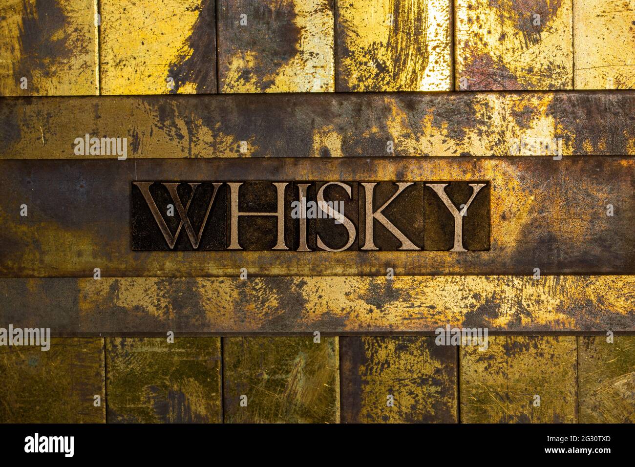 Whisky text on textured copper and gold background Stock Photo - Alamy