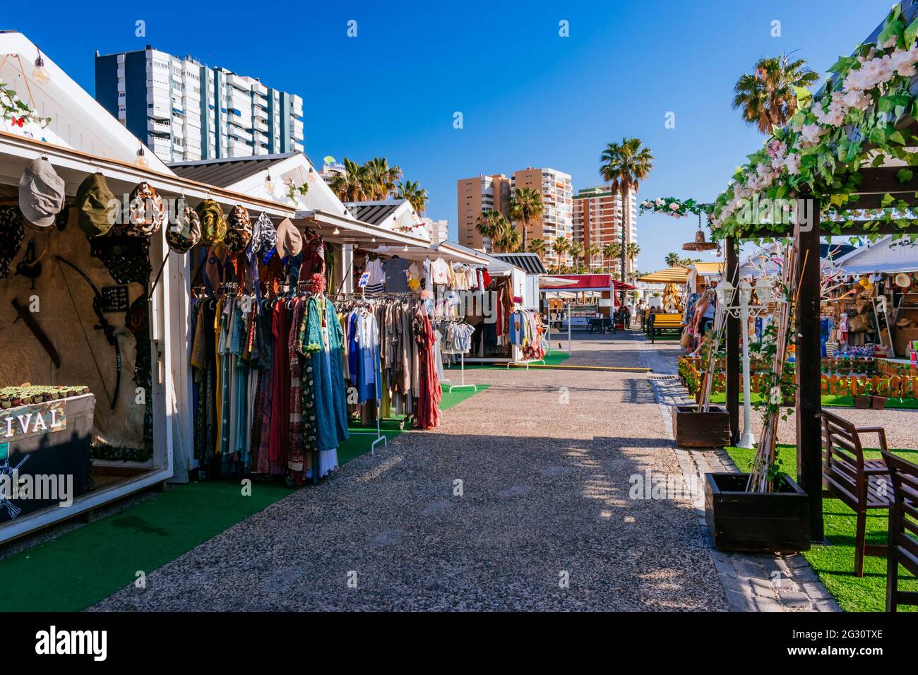 Street market in the Muelle Uno tourist complex. Harbor of Málaga ...