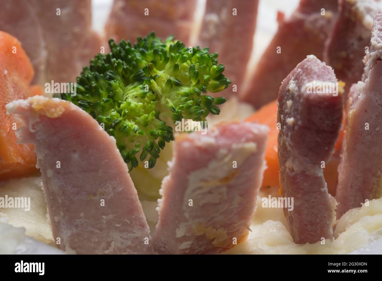 Mix of ready meals and cooked frozen veg, combined into a balanced ...