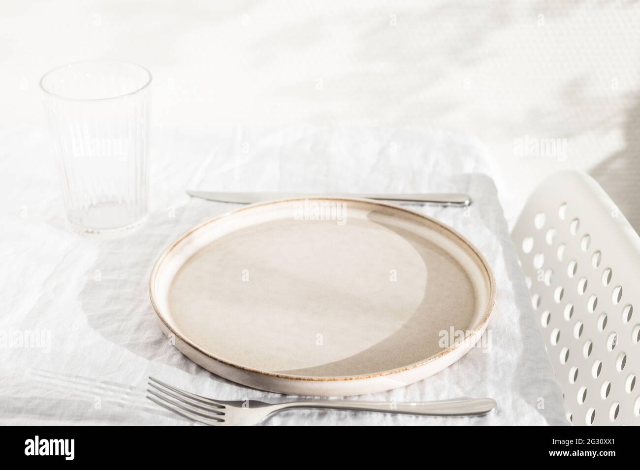 Linen minimal hi-res stock photography and images - Alamy