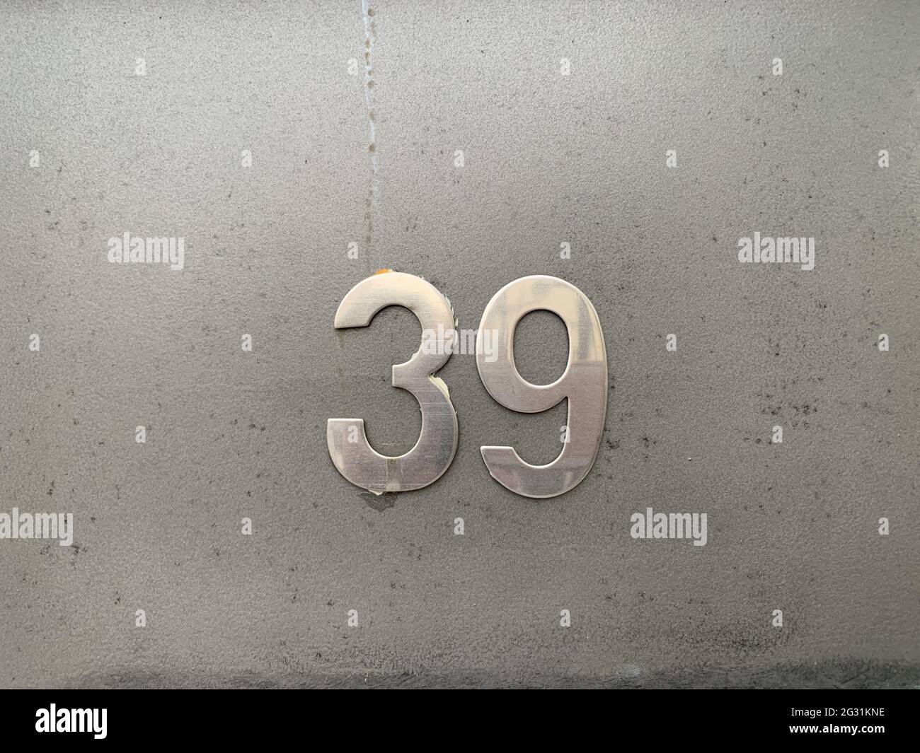 House number 39 hi-res stock photography and images - Alamy