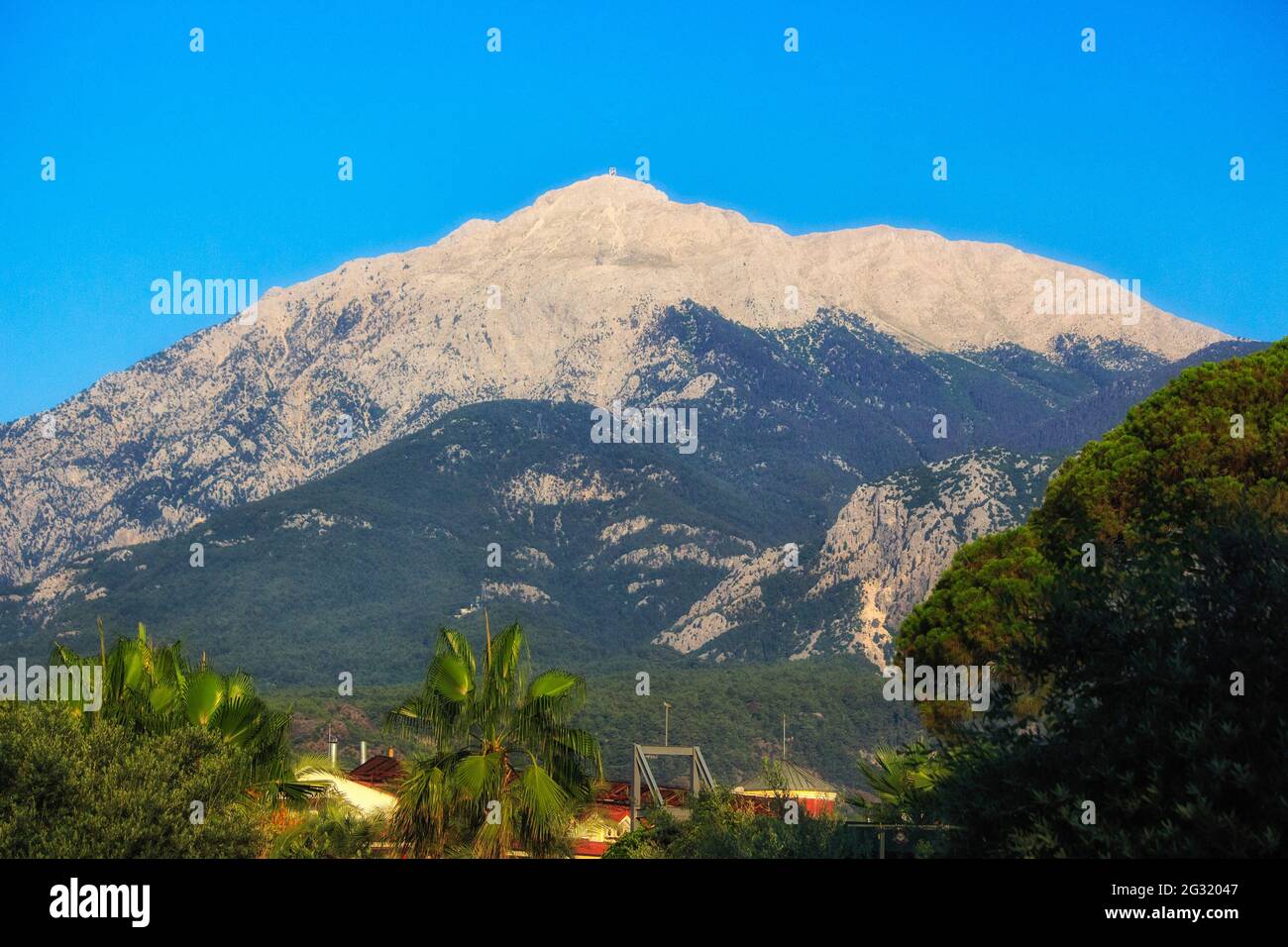 Mediterranean mountain landscape hi-res stock photography and images ...