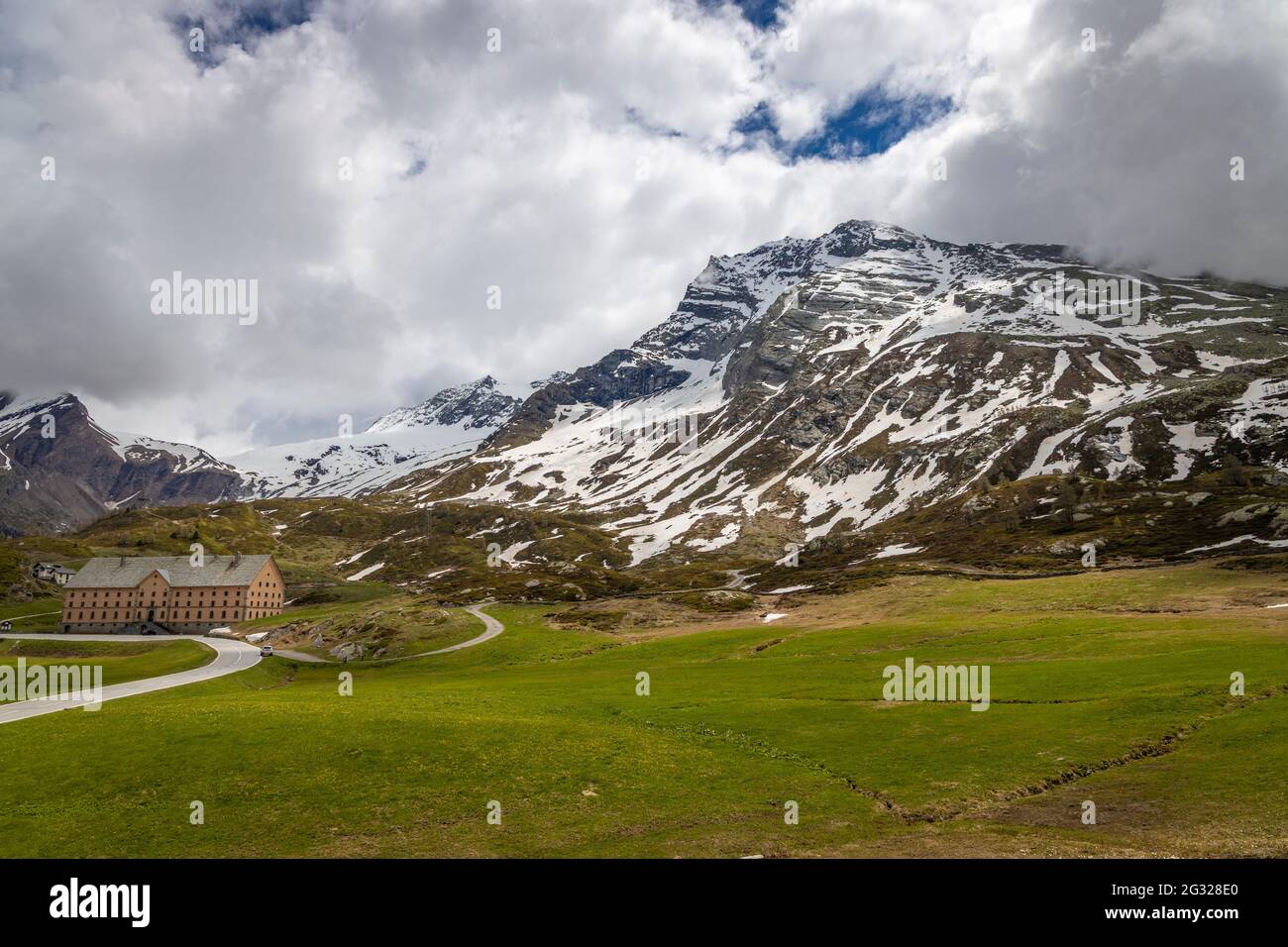Simplonpass hi-res stock photography and images - Alamy