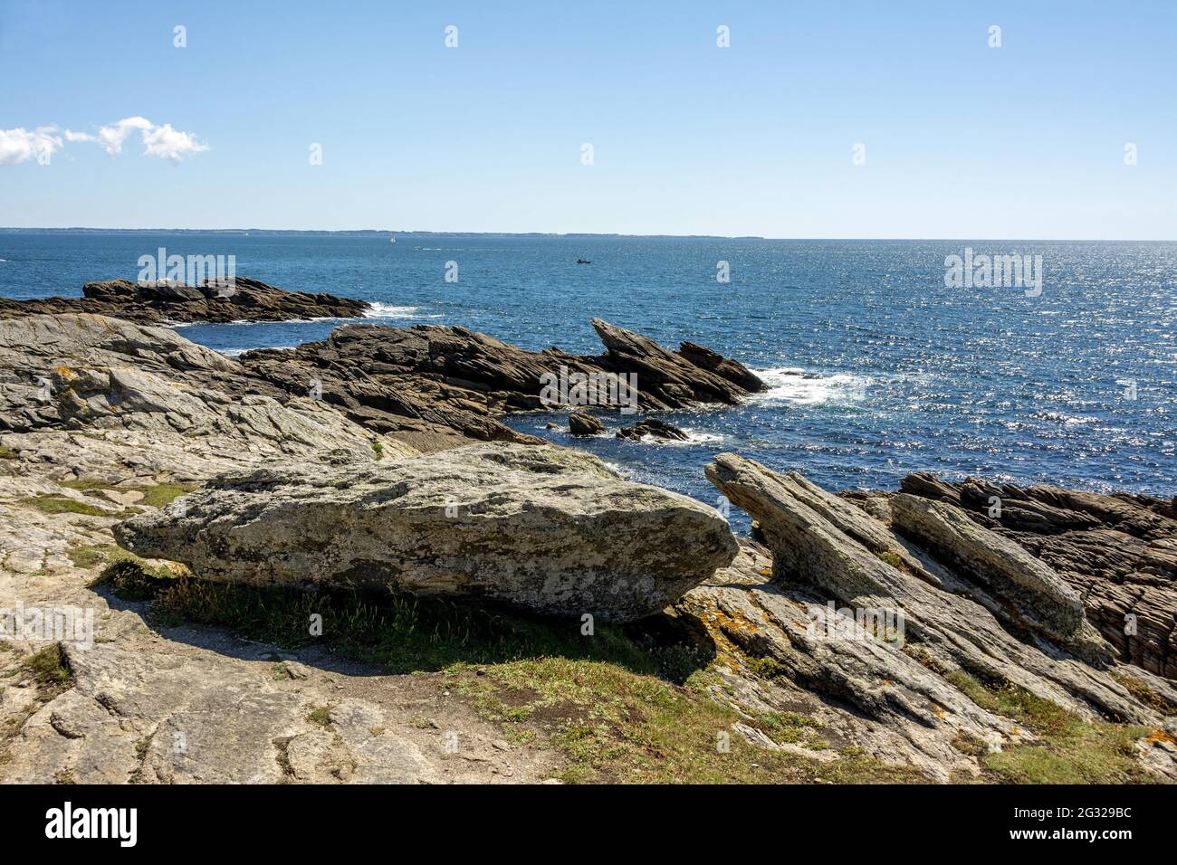 The Cote Sauvage on Quiberon peninsula, Morbihan department, Bretagne ...