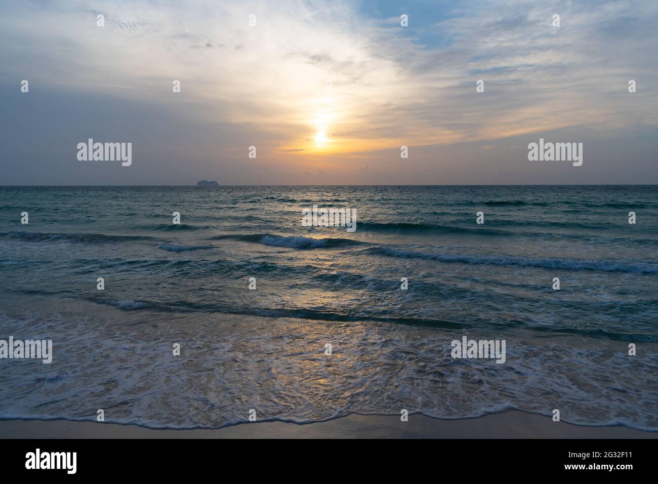 morning sunrise over sea. Ocean sunset on sea water with sunset sky and ...