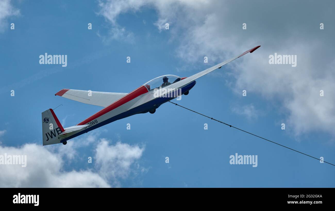 Aeroplane activities hi-res stock photography and images - Alamy