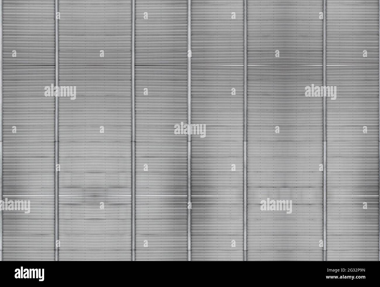 Seamlessly tileable texture of corrugated metal plates Stock Photo - Alamy