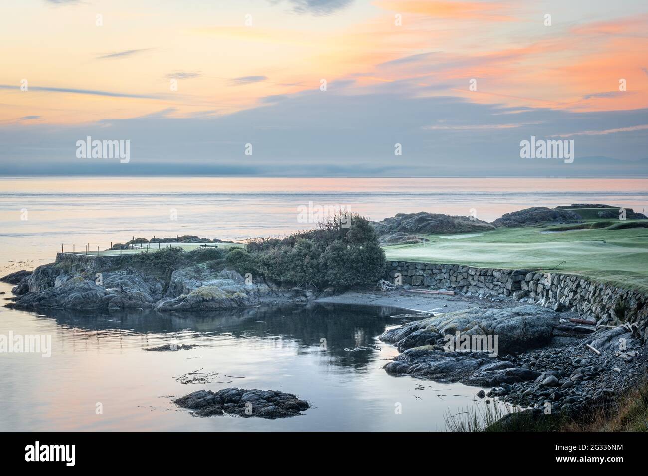Canadian golf club hi-res stock photography and images - Alamy