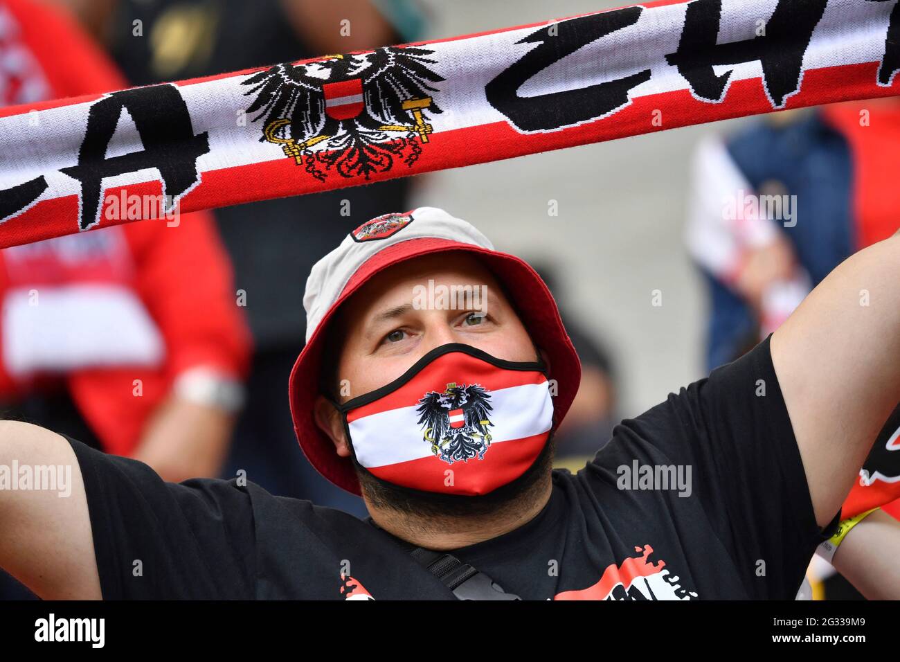 Austrian football fans hi-res stock photography and images - Alamy