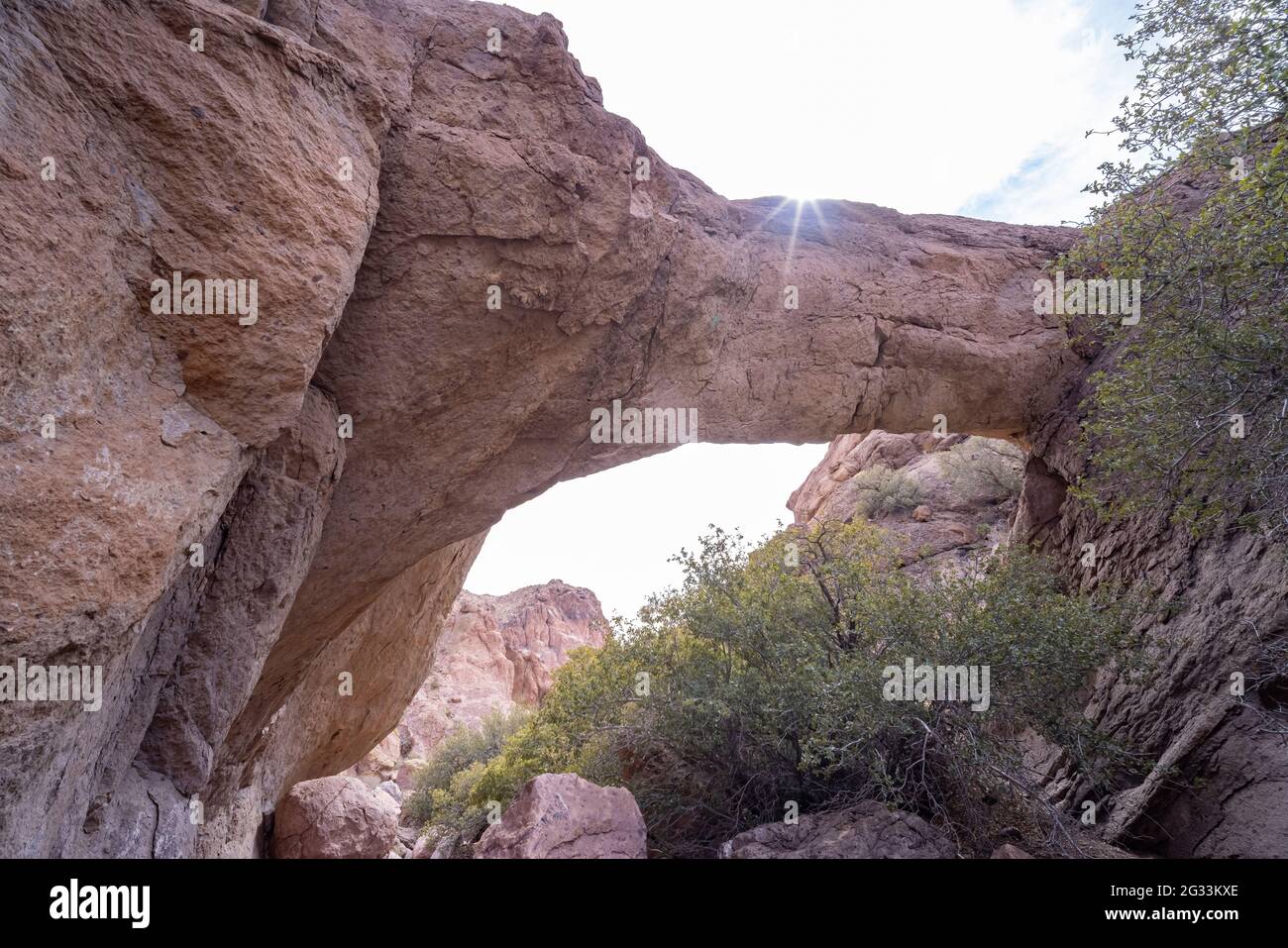 Beautiful nature arch on the El Dorado Trail at Nevada Stock Photo - Alamy