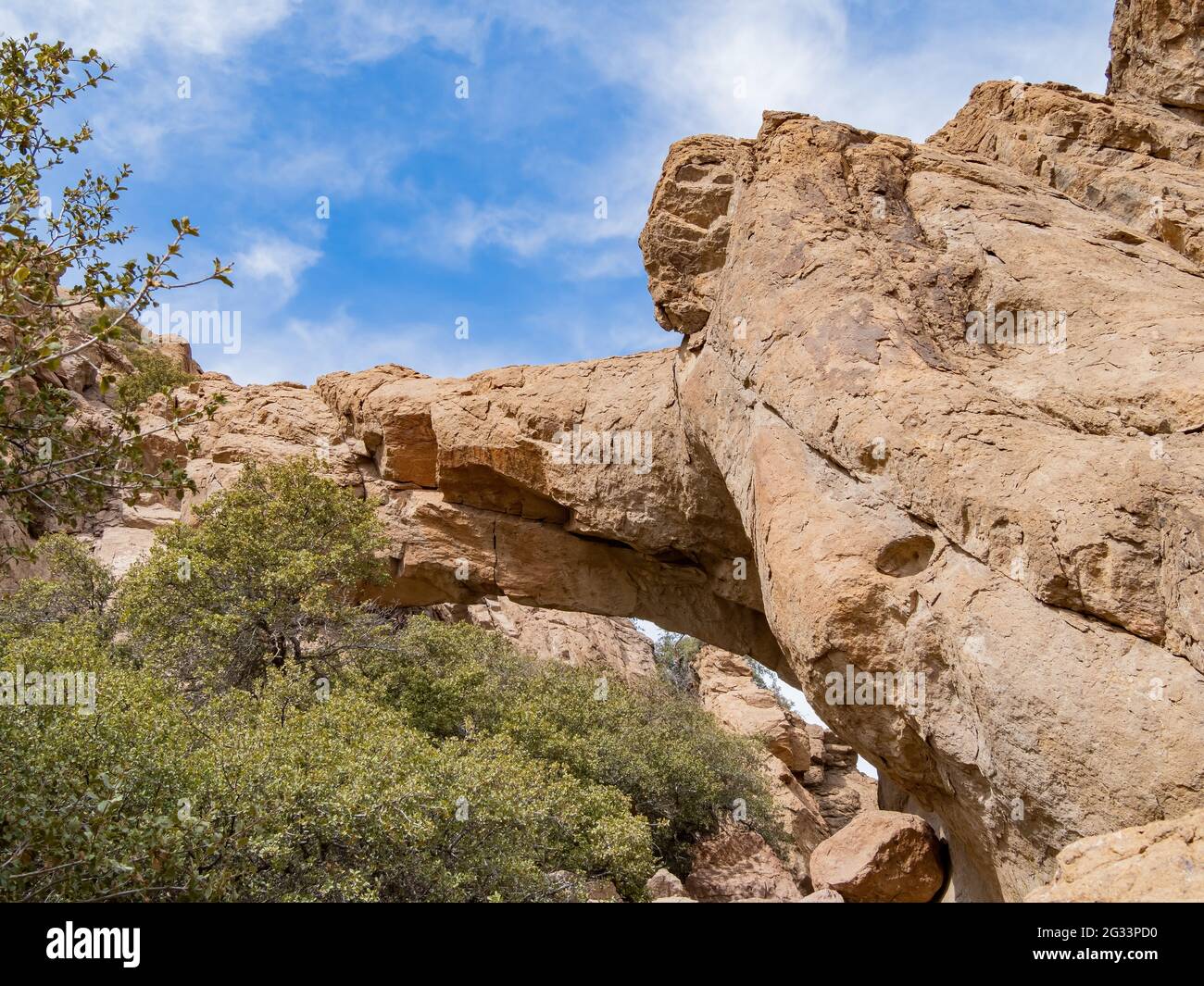 Beautiful nature arch on the El Dorado Trail at Nevada Stock Photo - Alamy